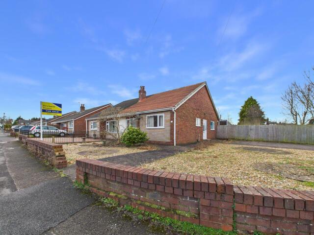 2 Bedroom Bungalow Lancs Lancashire LS99571824