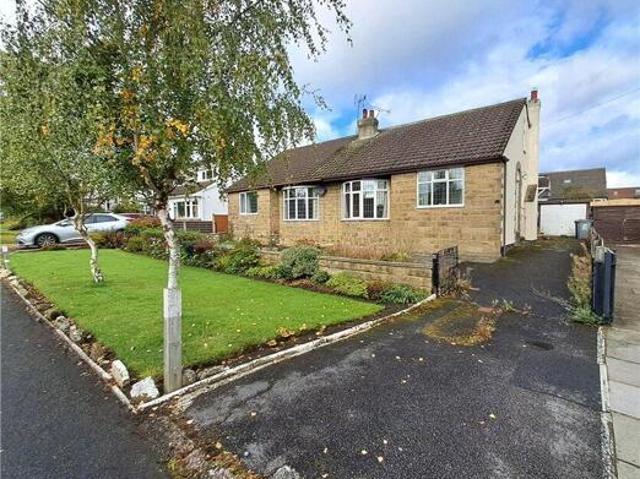 2 Bedroom Bungalow Leeds Leeds 98205172