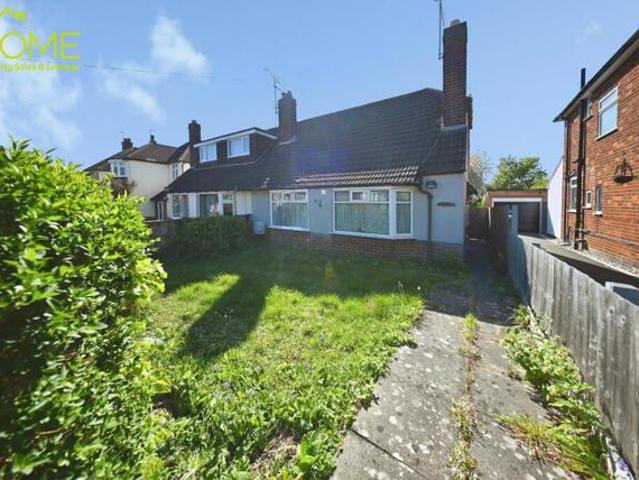 2 Bedroom Bungalow Leicester Leicestershire 101674862