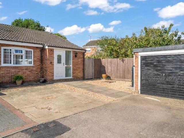 2 Bedroom Bungalow Leicestershire Leicestershire 99277920