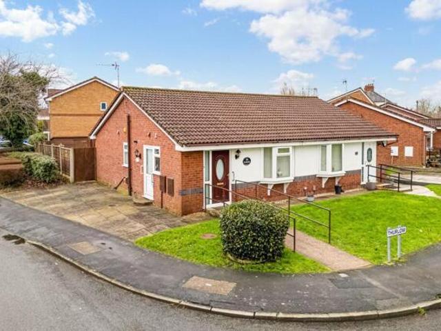 2 Bedroom Bungalow Leigh Warrington LS98930150