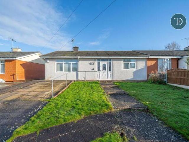 2 Bedroom Bungalow Little Sutton Cheshire West And Chester 100615188