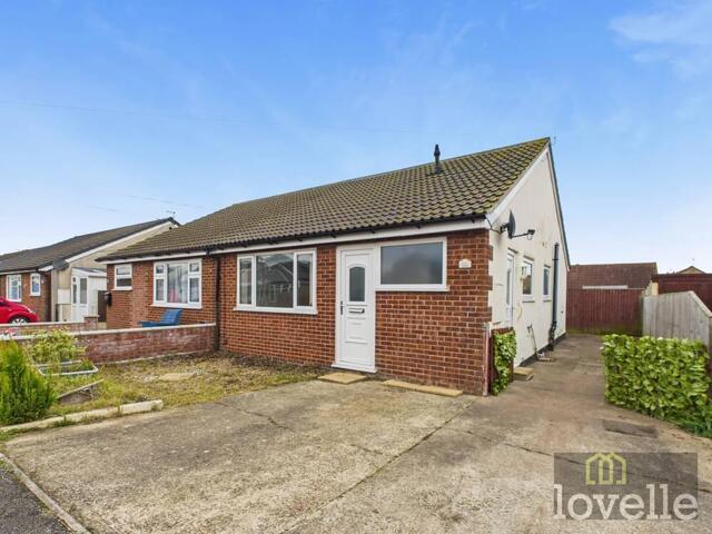 2 Bedroom Bungalow Lincolnshire Lincolnshire 99029144