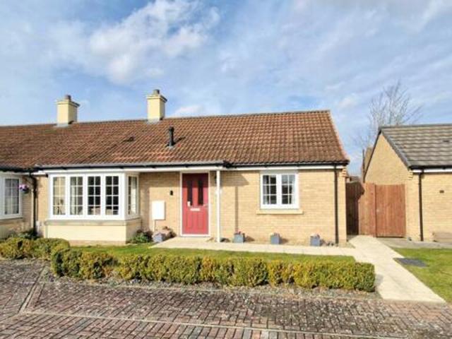 2 Bedroom Bungalow Lincolnshire Lincolnshire LS99641813