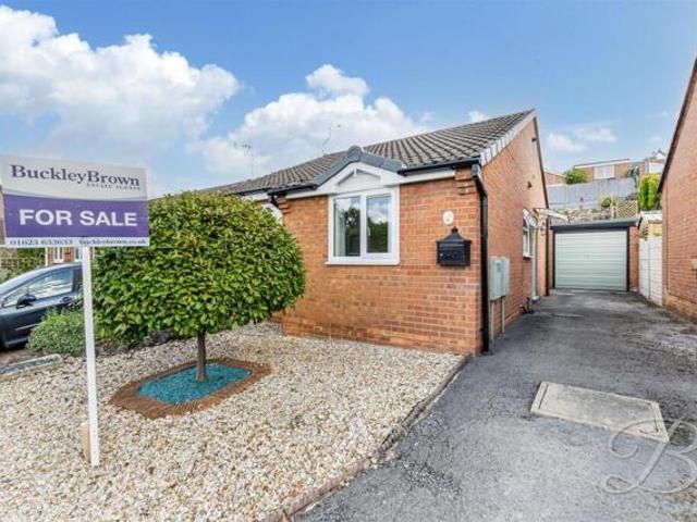 2 Bedroom Bungalow Mansfield Nottinghamshire 98377536