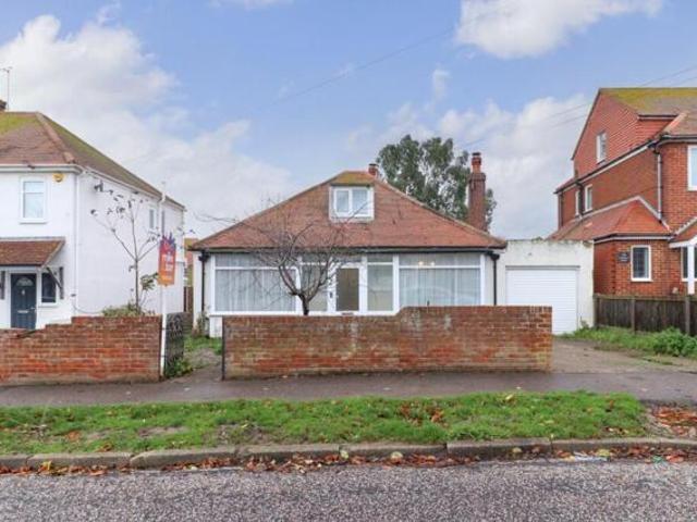 2 Bedroom Bungalow Margate Kent 98718159
