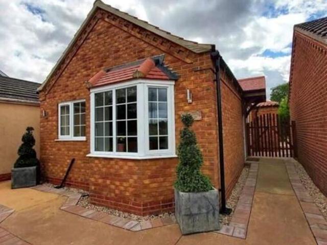 2 Bedroom Bungalow Market Rasen Lincolnshire 99735769