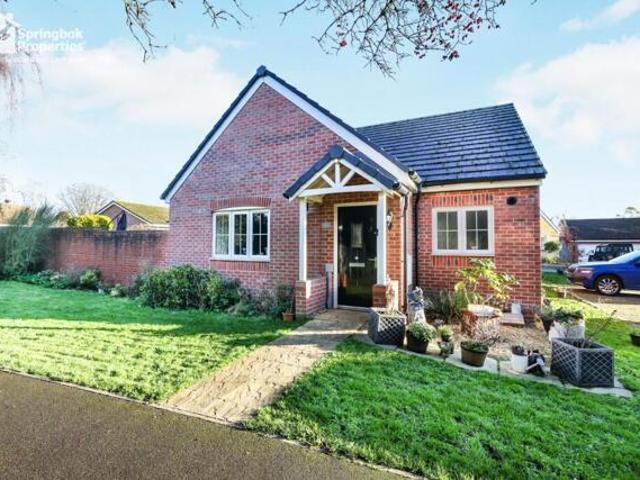 2 Bedroom Bungalow Marlborough Marlborough 98233203