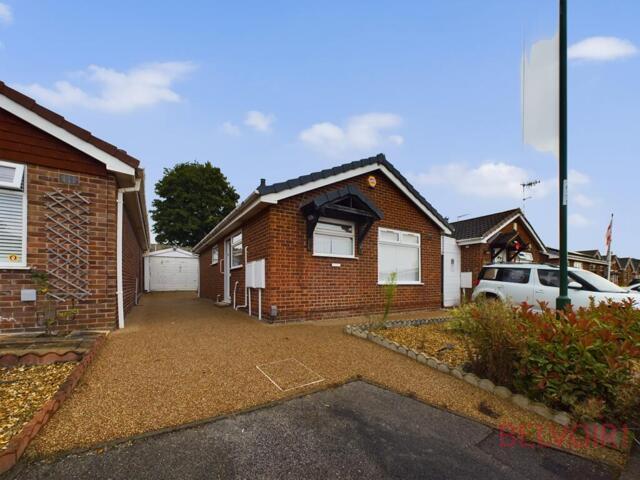 2 Bedroom Bungalow Nottingham Nottingham NG6 85625685