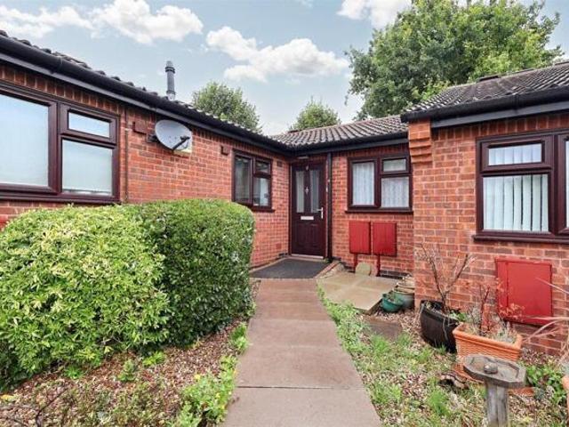 2 Bedroom Bungalow Nottingham Nottinghamshire 98262548