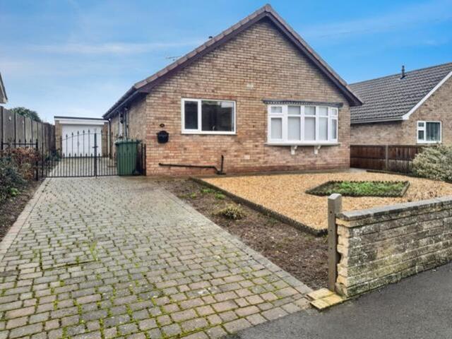 2 Bedroom Bungalow Nottinghamshire Nottinghamshire 99808531