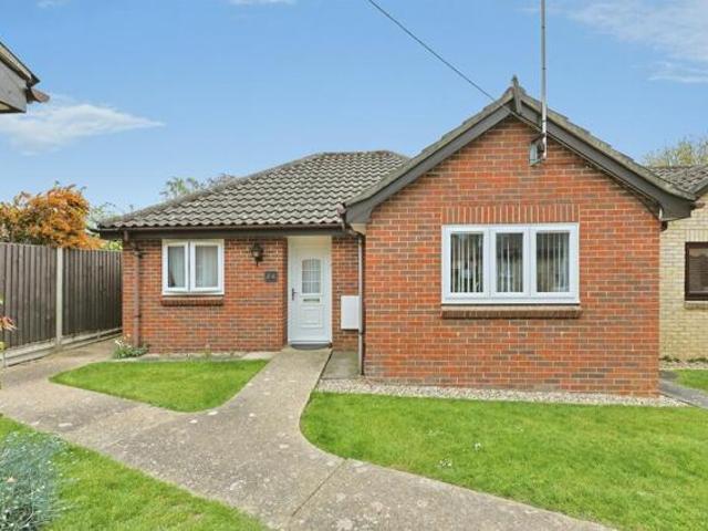 2 Bedroom Bungalow Norwich Norfolk 101796962