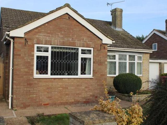 2 Bedroom Bungalow North Lincolnshire North Lincolnshire LS100648741
