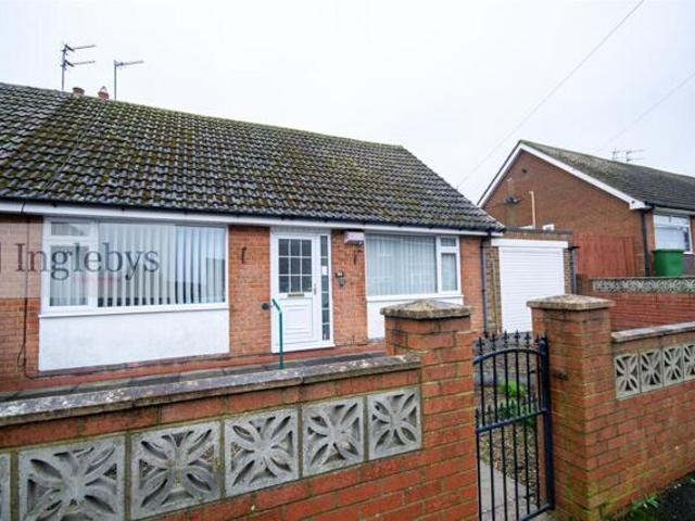 2 Bedroom Bungalow North Yorkshire North Yorkshire 99345207