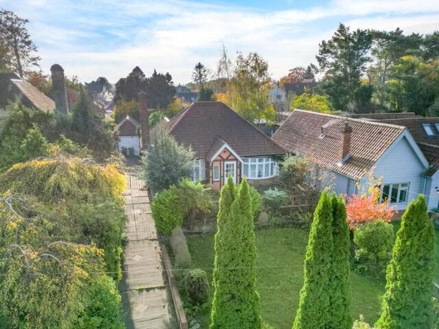 2 Bedroom Bungalow North Yorkshire North Yorkshire LS100786992