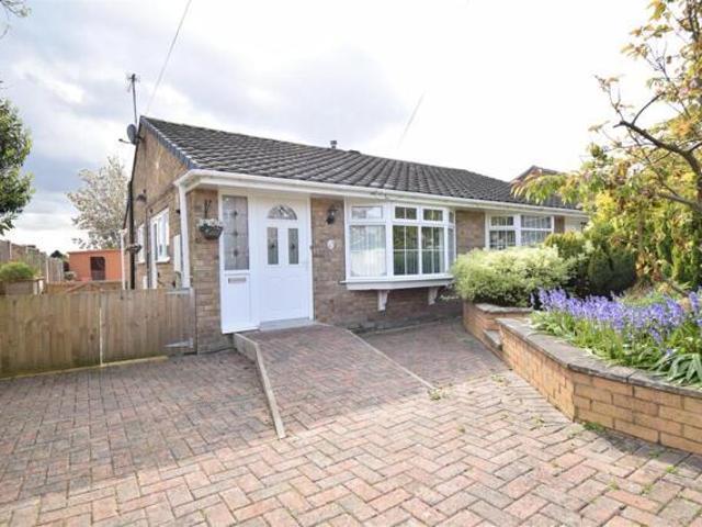 2 Bedroom Bungalow North Yorkshire Wakefield 99380949