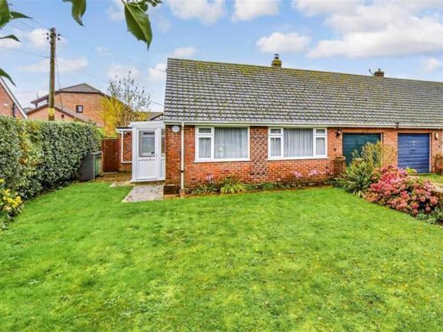 2 Bedroom Bungalow New Romney Kent LS100614856