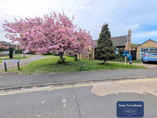 2 Bedroom Bungalow Newport Isle Of Wight 101677696