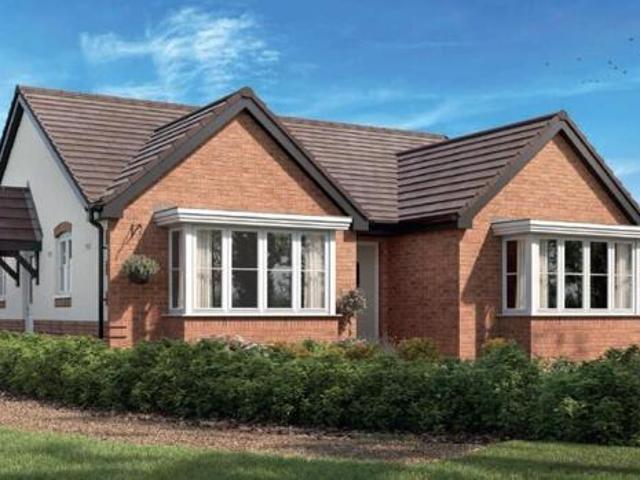 2 Bedroom Bungalow Severn Meadows Severn Meadows LS100787106