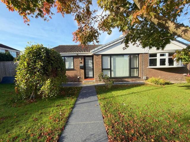 2 Bedroom Bungalow Sedgefield Durham 99641676