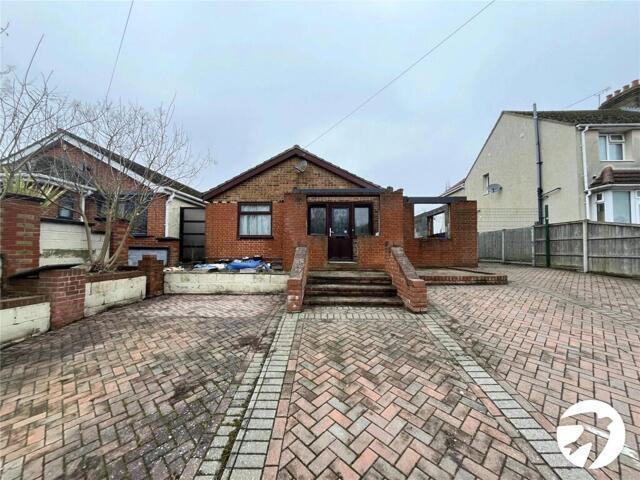 2 Bedroom Bungalow Sittingbourne Kent 99092805