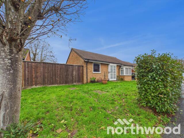 2 Bedroom Bungalow Singleton Kent 99523589