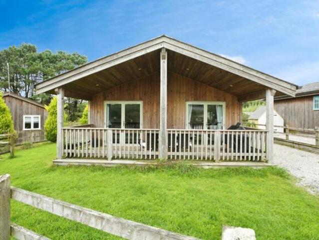 2 Bedroom Bungalow St. Columb Cornwall LS99290507