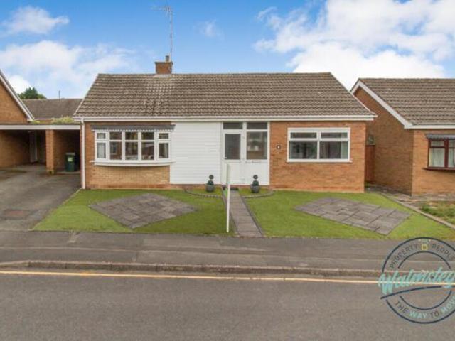 2 Bedroom Bungalow Stoneleigh Coventry 100540811