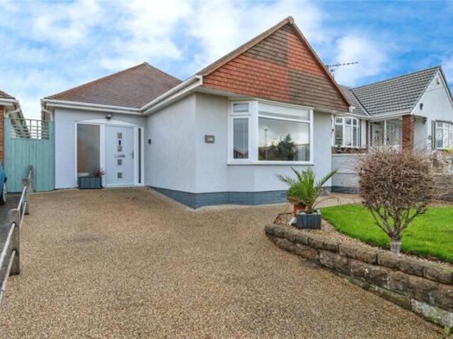 2 Bedroom Bungalow Prestatyn Denbighshire LS101352028