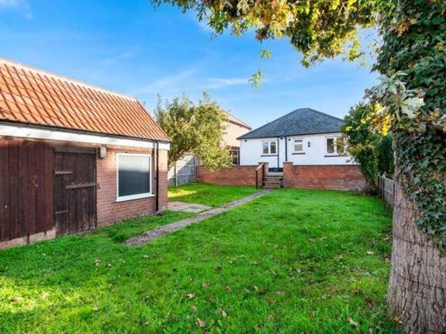 2 Bedroom Bungalow Retford Nottinghamshire 99571890