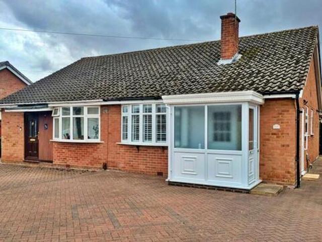 2 Bedroom Bungalow Rugby Warwickshire LS94300568