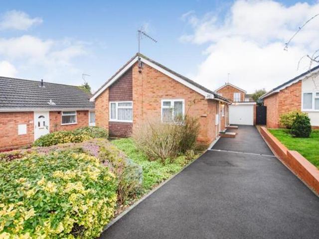 2 Bedroom Bungalow Rugby Warwickshire 100685317