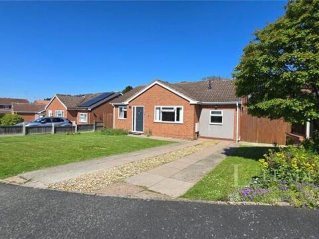 2 Bedroom Bungalow Worcester Worcestershire LS101675171
