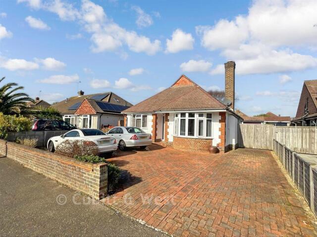 2 Bedroom Bungalow Worthing West Sussex LS100917677