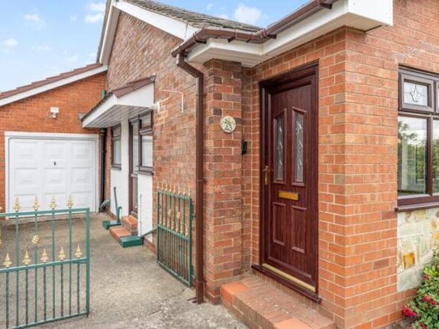 2 Bedroom Bungalow Warrington Warrington LS98903356