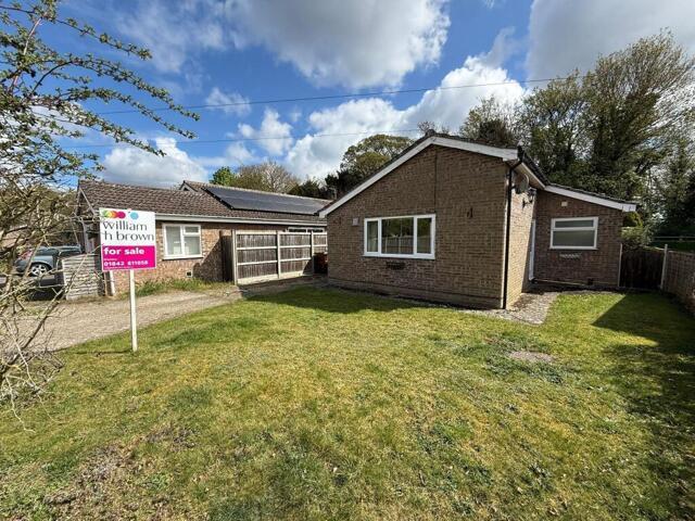 2 Bedroom Bungalow Weeting Weeting LS101931492