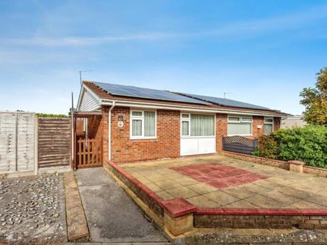 2 Bedroom Bungalow Weston Super Mare North Somerset 98278510