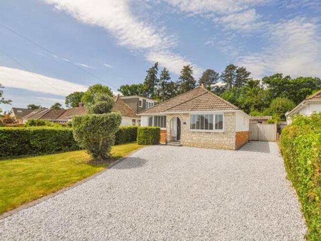 2 Bedroom Bungalow Wimborne Dorset LS101168597