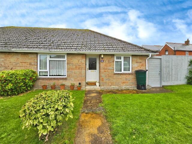 2 Bedroom Bungalow Totland Bay Totland Bay 99290187