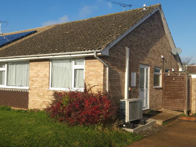 2 Bedroom Bungalow To Let in Gloucester, GL19