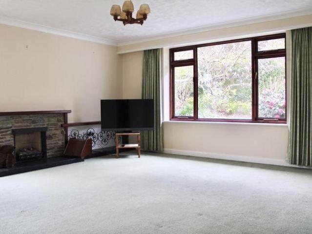 2 bedroom bungalow to rent