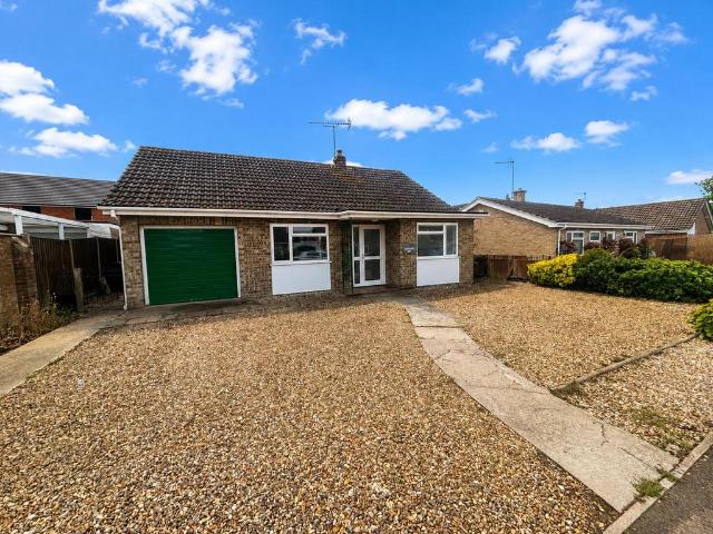 2 bedroom bungalow to rent