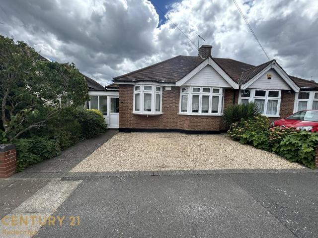 2 bedroom bungalow to rent