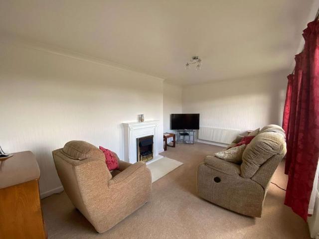 2 bedroom bungalow to rent
