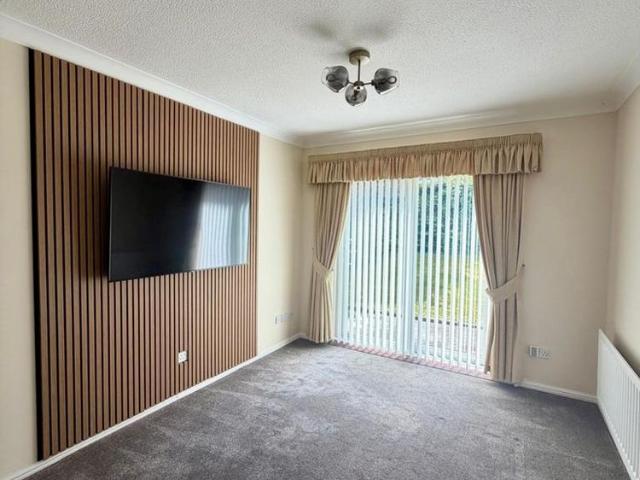 2 bedroom bungalow to rent