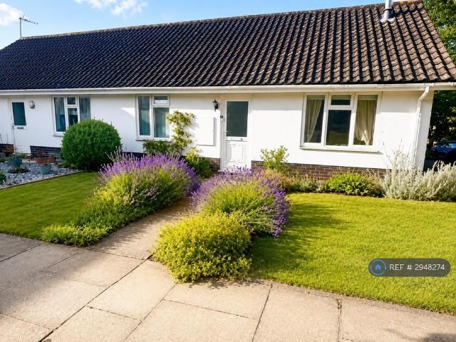 2 bedroom bungalow to rent