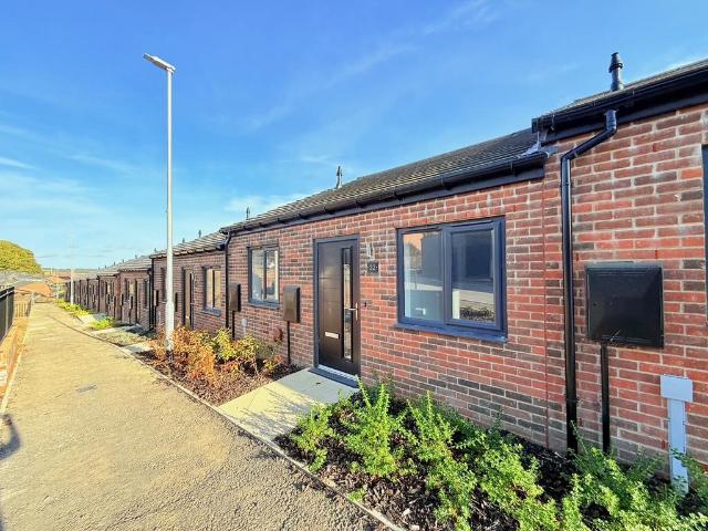2 bedroom bungalow to rent