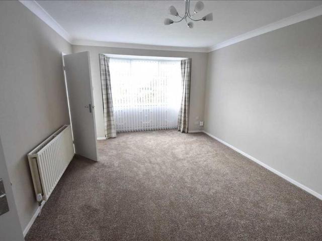 2 bedroom bungalow to rent