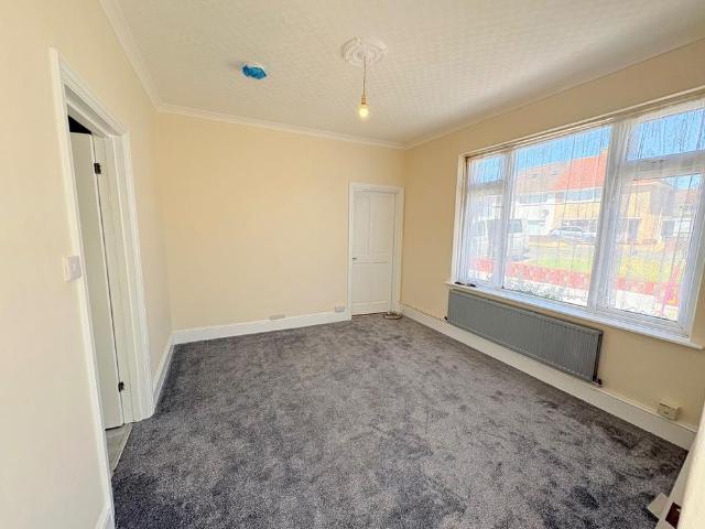 2 bedroom bungalow to rent