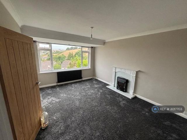 2 bedroom bungalow to rent